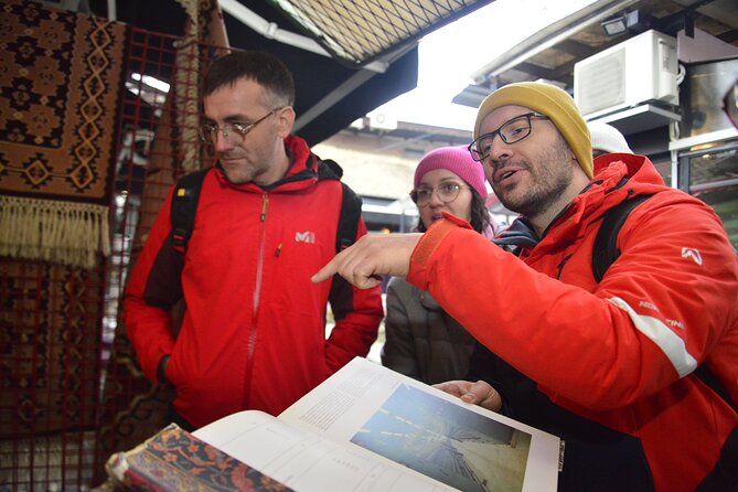 4-Hour Sightseeing Walking Tour With Food Tastings and Craft Experience - Indulging in Local Cuisine