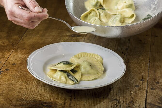 4 Hours Market Tour and Guided Pasta Cooking Class in Florence - Who Will Love This Experience?