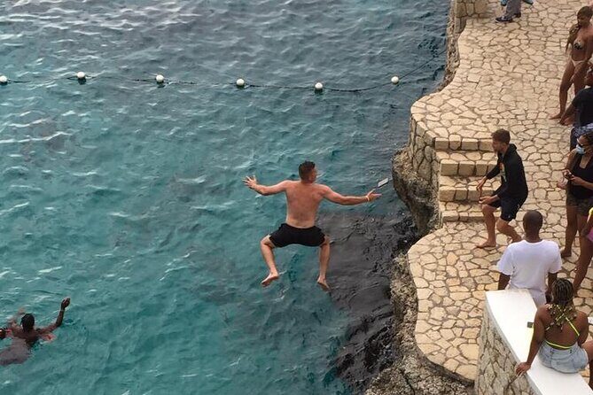 4 Hours Party Boat Catamaran Cruise in Negril - Who Is This Tour Best For?