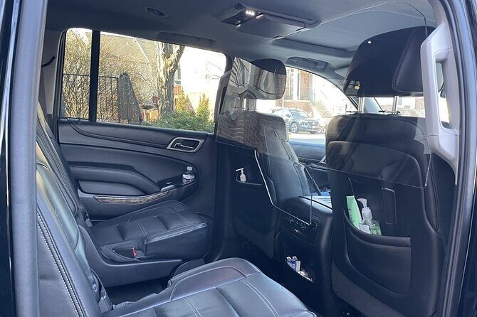 4 Hours Private Chauffeured DC Sight Seeing Tour / SUV & Sedan - FAQ