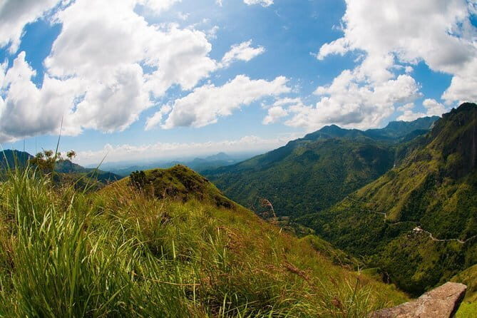 4-Hours Private Ella Rock Guided Hike - Key Points