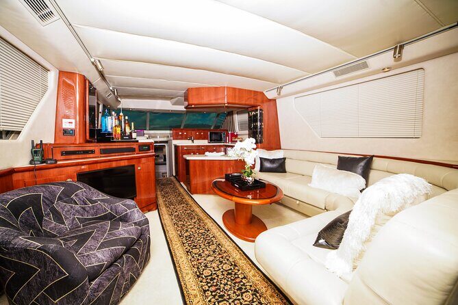 4-Hours Private Luxurious Yacht Snorkelling and Paddle Surf - The Yacht and Its Setting