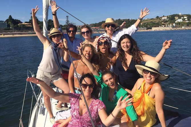 4 Hours Private Sailing Trip to Oeiras Beach - Traveler Recommendations