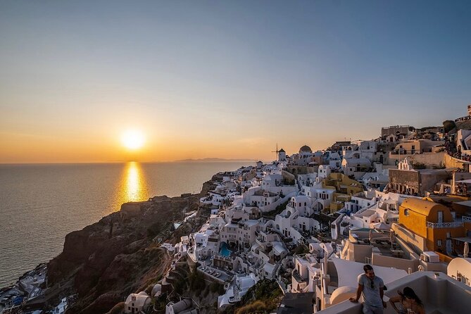 4 Hours Private Sightseeing Tour in Santorini - Authenticity and Reviews: What Past Travelers Say