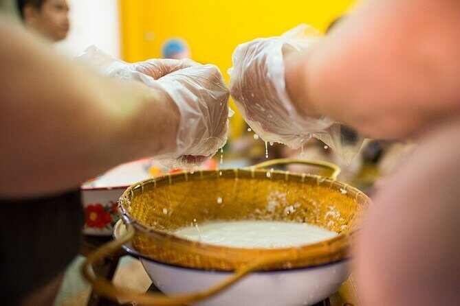 4 Hours Silom Thai Cooking Class Including Visit to Local Market - A Closer Look at the Experience