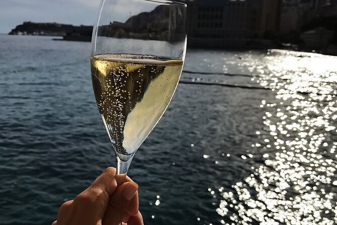 4 Hours Tailored Private Boat Tour Como Lake - Discover Hidden Coves and Inlets