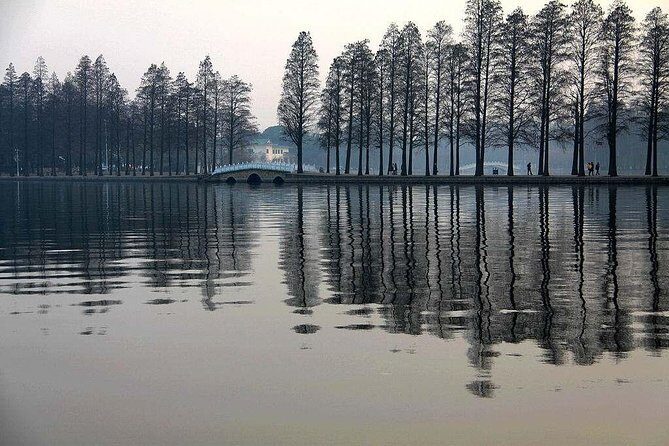 4 hours Walking tour to Wuhan Yellow crane tower and Donghu lake with boat trip - The Sum Up
