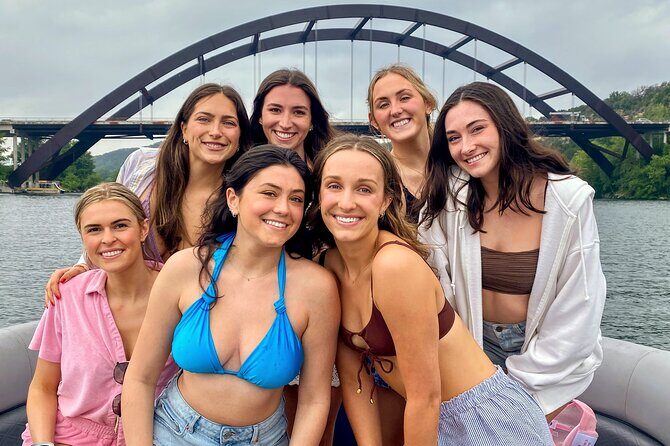 4 Hr Lake Austin Boat Charter with Swim and Sightseeing for 12 - Who Should Consider This Experience?