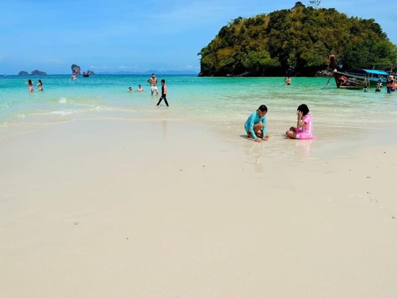 4 Islands Koh Ya-WaSam Private Full Day Trip By Speed Boat - The Highlight: Phra Nang Cave Beach
