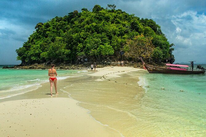 4 Islands one day tour by Speed Boat - FAQ