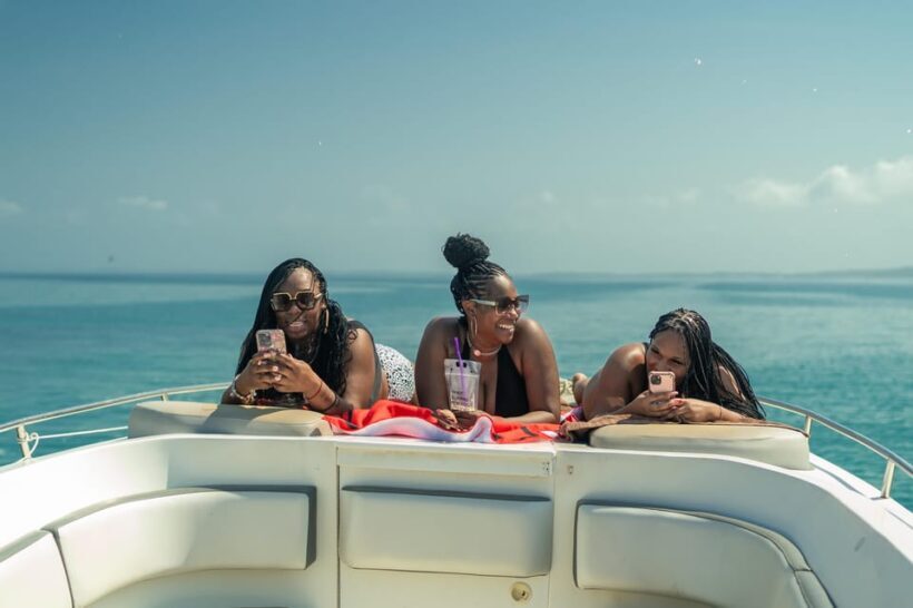 4 Rosario Islands + Snorkeling + Cholon (party Island) - Key Points