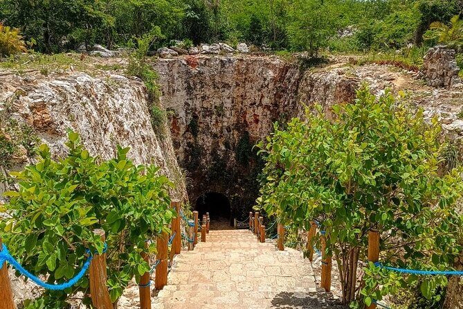 4 Santa Barbara Cenotes with Lunch from Merida Private - A Closer Look at the Santa Barbara Cenotes Tour
