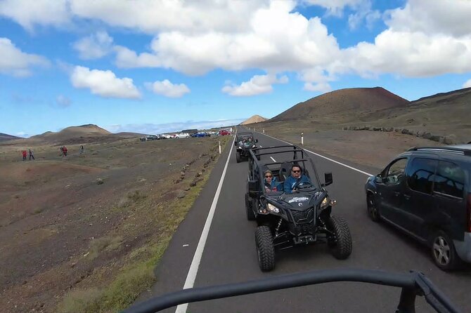4-seater Mixed 3h Guided Buggy Volcano Tour in Lanzarote - Tour Duration and Participant Details