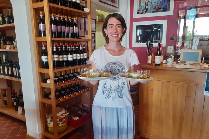 4 Wines & 2 Olive Oils Tasting in Chianti Winery With Tour - Discovering the Winerys Philosophy