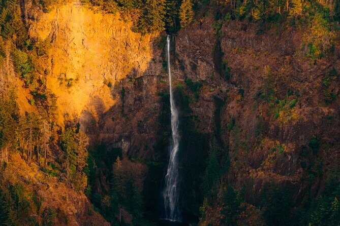 40 Minute Multnomah Falls & Waterfall Air Tour by Envi Adventures - Introduction