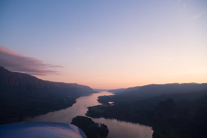 40 Minute Multnomah Falls & Waterfall Air Tour by Envi Adventures - What It Feels Like to Fly Over Waterfalls