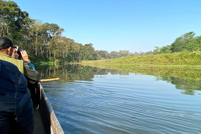 45 Minutes Canoeing at Rapti River in Chitwan National Park - Who Should Consider This Tour