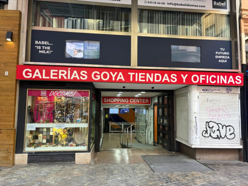 45 minutes flamenco dance class for family in Málaga - Frequently Asked Questions
