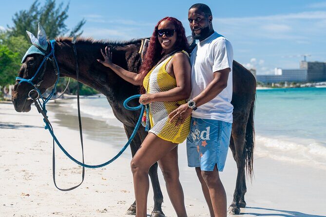 45 Minutes horseback riding at Sand and Saddle - Key Points