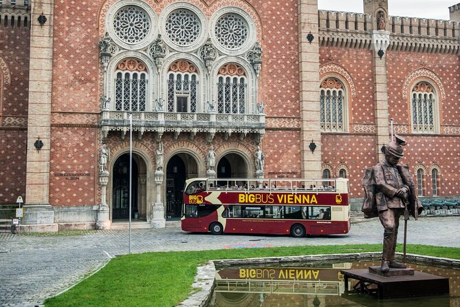 48-Hour Hop-On Hop-Off With Guided Walking Tour and River Cruise - Host Responses and Improvements