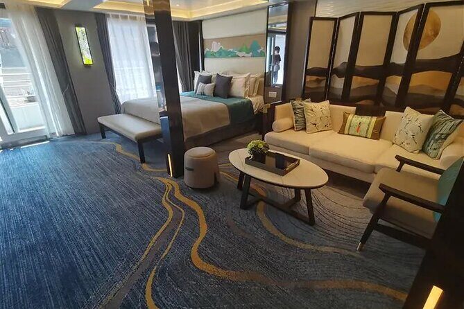 4D3N Yangtze River tour: Chongqing to Yichang by Victoria Sabrina - Practical Tips for Future Travelers