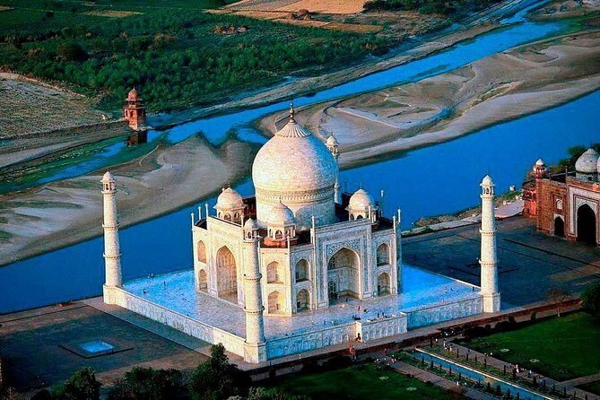 4Days Private tour of Haridwar,Rishikesh with Agra from Delhi Includes Hotel,Car - FAQs