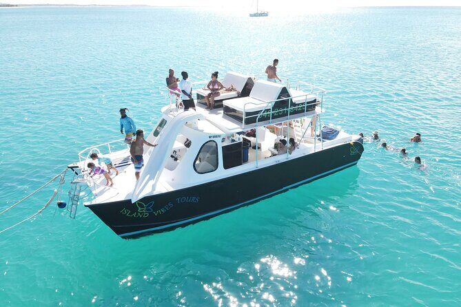 4hour Group Half Day Snorkeling Excursion in Grace Bay - What Makes This Tour Stand Out?