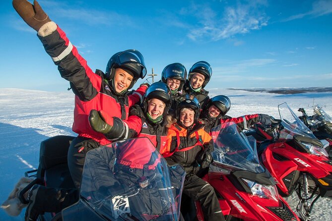 4hr Finnmarksvidda Snowmobile Adventure - Driving Safely on the Snowmobiles