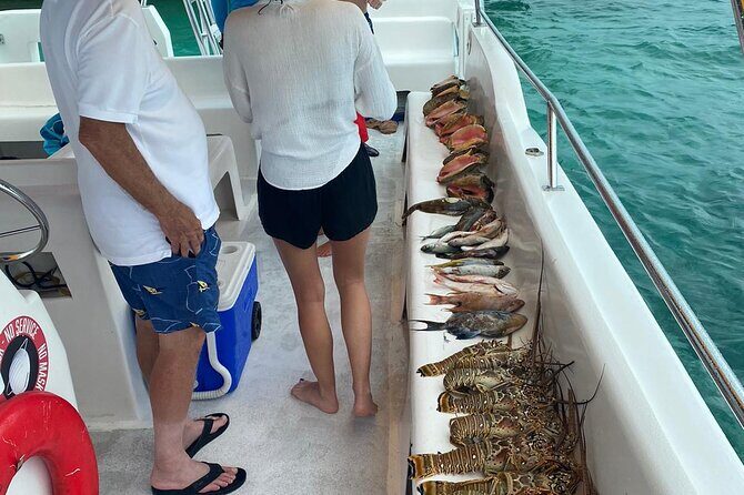 4HR-Halfday Private Fishing Tour in Gracebay - Discover the 4-Hour Private Fishing Tour in Grace Bay