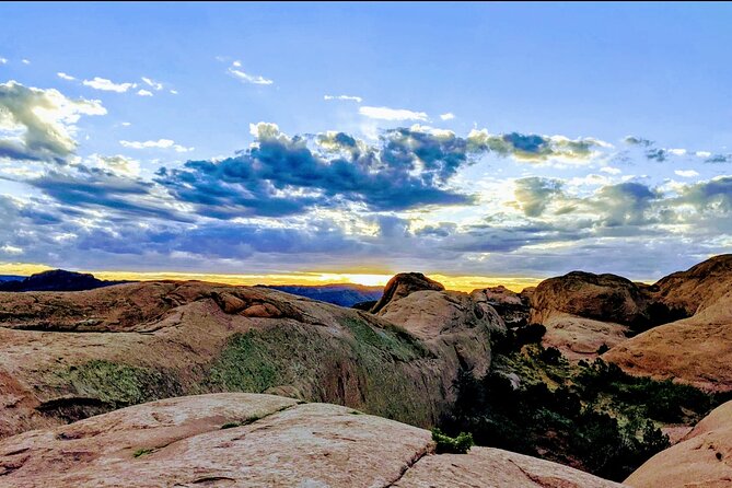 4x4 Hells Revenge Jeep Tour - Booking and Cancellation Policy