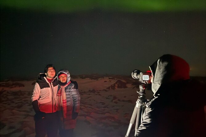 4x4 Minibus Northern Lights With Photo and Snacks From Reykjavik - Tour Flexibility and Accessibility