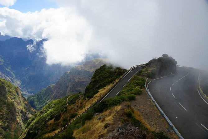 4x4 Safari Private Jeep, Full Day, Customizable Santana or Porto Moniz or Other - Accessibility and Requirements