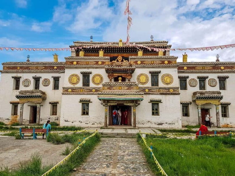 5 day Central Mongolia and Nomad stay tour - Key Points