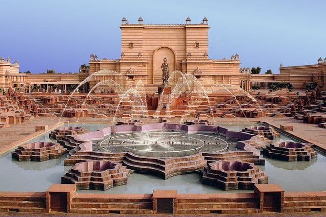 5 Day Golden Triangle with Akshardham Temple-Taj Mahal at Sunrise - The Experience and Its Value