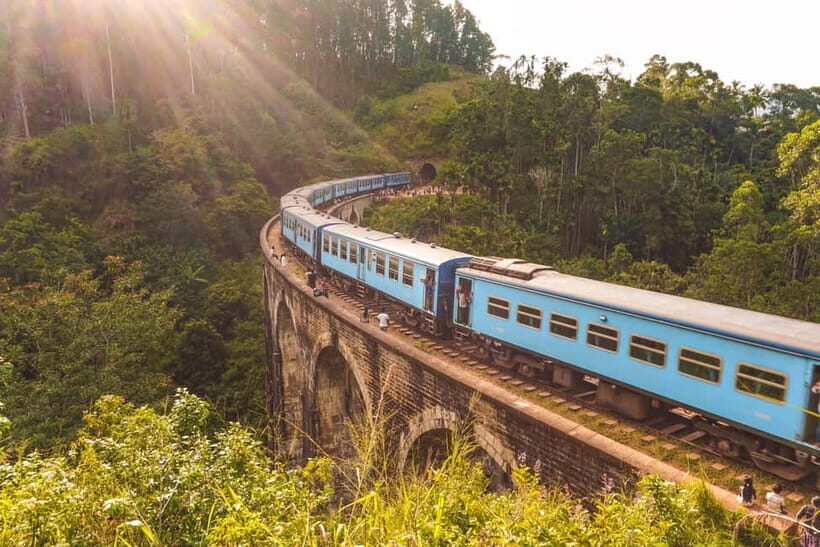 5-Day Private Sri Lanka Trip-Hotels, Breakfast & Luxury Car - FAQ
