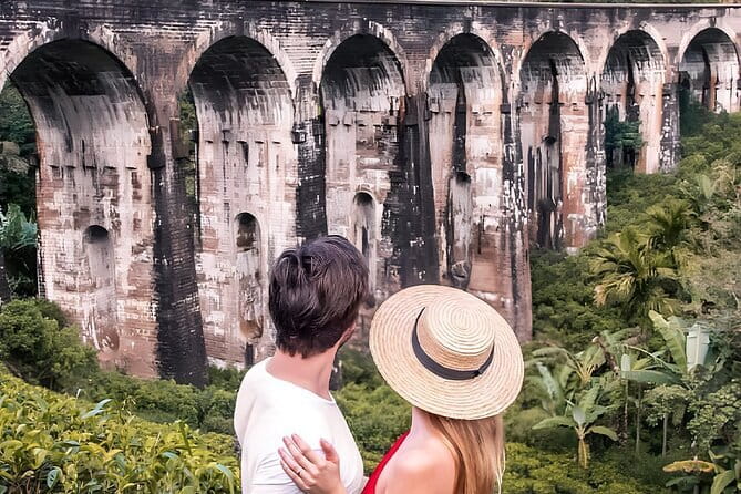 5 Day Sri Lanka Tour : Including Temple of Tooth & Sigiriya Trip - The Sacred Tooth & Kandy’s Cultural Riches