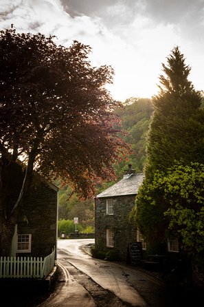 5-Day York, Lake District & Hadrians Wall Tour From Edinburgh - Key Sights Along the Route