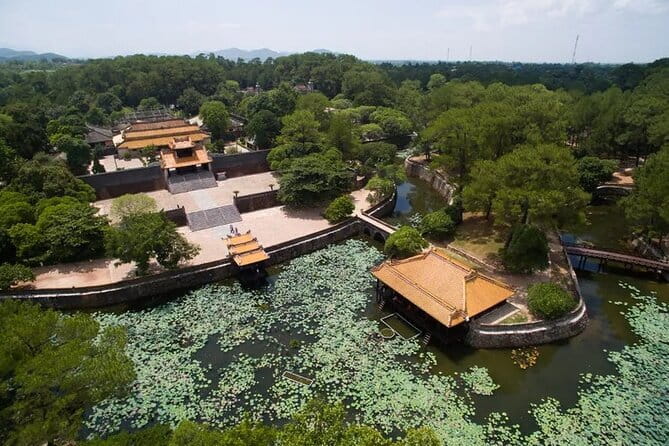 5 days Center Vietnam Package Tour with Danang Hue and Hoian - Why This Tour Offers Good Value