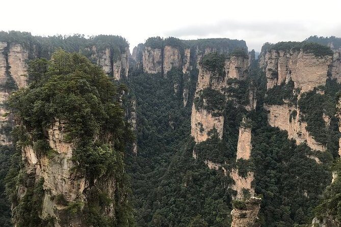5 Days Zhangjiajie Forest Park & Eagle Nest Village Hiking Tour(5-star Hotel) - Introduction and Tour Overview