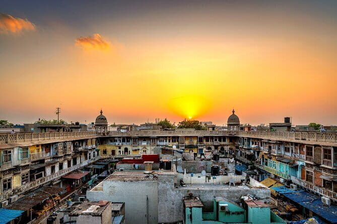 5-Hour Private Tour in Old Delhi: Chandni Chowk, Red Fort & Raj - Authenticity and Cultural Insights