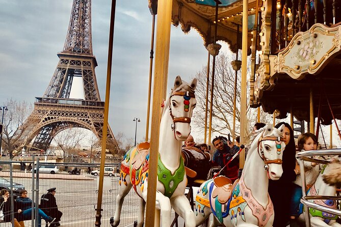5 Hour Walking Tour in Paris With Licensed Guide - Pricing and Booking