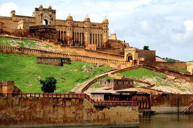 5-Night Private Rajasthan Tour from Delhi Including Jaipur, Jodhpur and Udaipur - The Magical Landscape of Ranakpur and the Drive to Udaipur