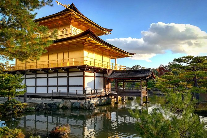 5 Top Highlights of Kyoto Full Day Bike Tour (E-Bike Option) - Exploring Kyotos Traditional Neighborhoods