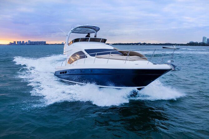 50 FT Miami Yacht Rental (up to 13 guests) - Meeting Point and Schedule