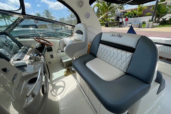 5H Private Lux 40' Yacht All Inclusive - Tulum & Playa del Carmen - FAQs