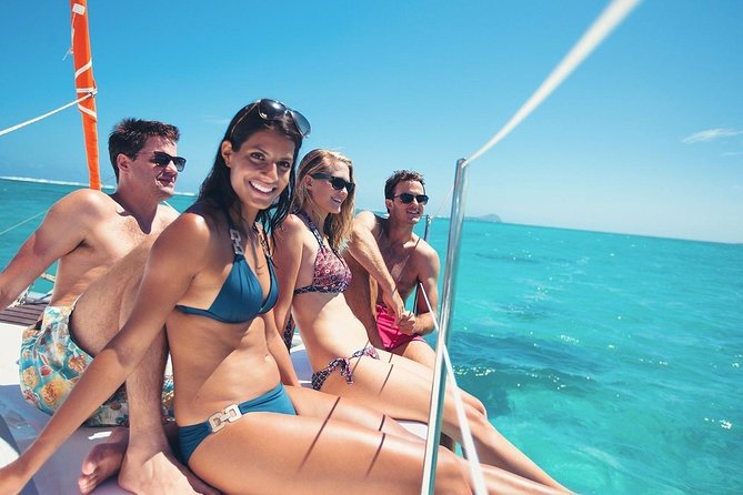 5HOUR Private Santorini Luxury Catamaran Cruise With Greek Meal - Hassle-Free Hotel Pickup and Drop-off