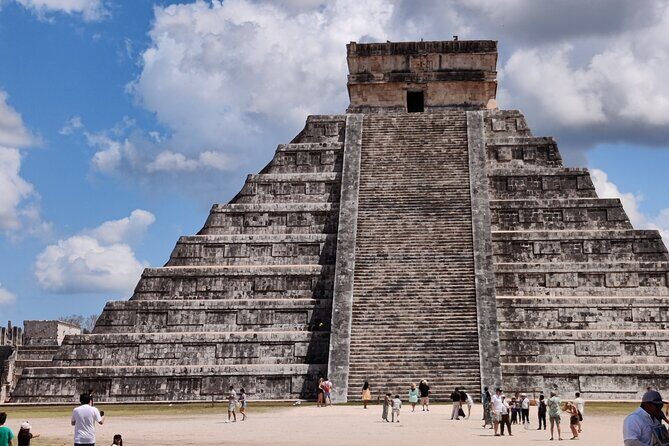 5x1: Chichen Itza + Suytun & Ikkil Cenote + Buffet + Valladolid - The Sum Up