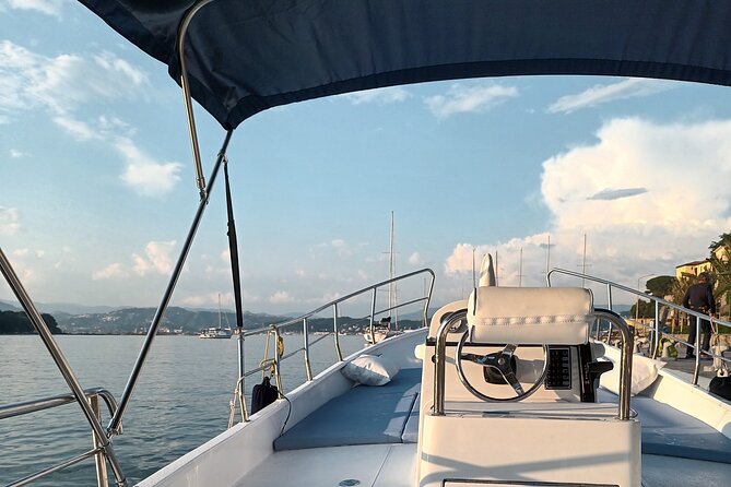 6/7-Cinque Terre Boat Tour With Aperitif - Exploring Cinque Terre by Boat