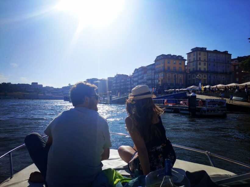 6 Bridges, Not Shared Boat Tour 1h30m, group price up to 6px - The Sum Up