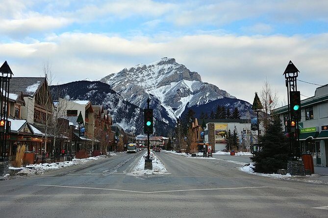 6 Day Canadian Rocky Mountains Explorer Private Tour - What to Expect: A Day-by-Day Breakdown